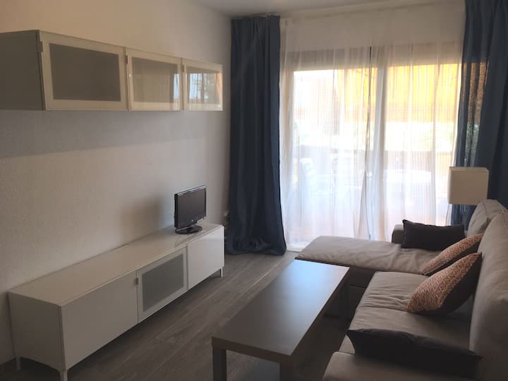 Cambrils, Moderno Apartamento, Piscina Y Playa. - Cambrils