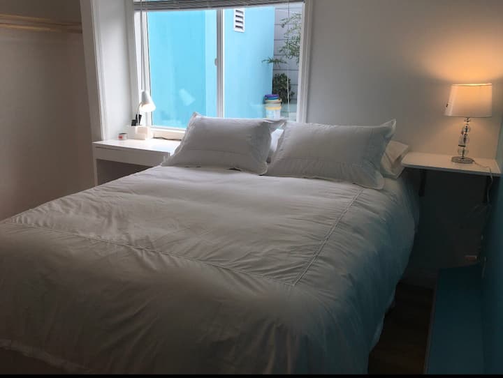 Room B - San Francisco, CA