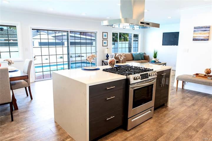 Blue White House - 가데나