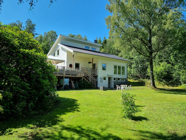 Nybyggd Källarlägenhet I Villa Nära Göteborg - Mölndal
