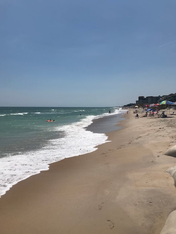 Decosta Su Casa
Ocean Front Condo - North Topsail Beach, NC