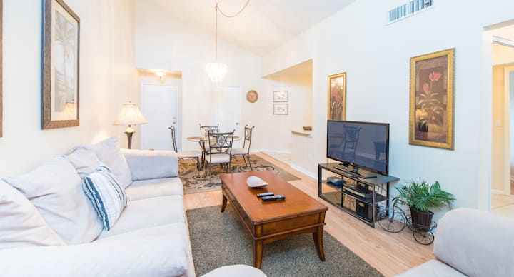 Beautiful Deluxe 1 Bdr Condo W/ac - Orlando