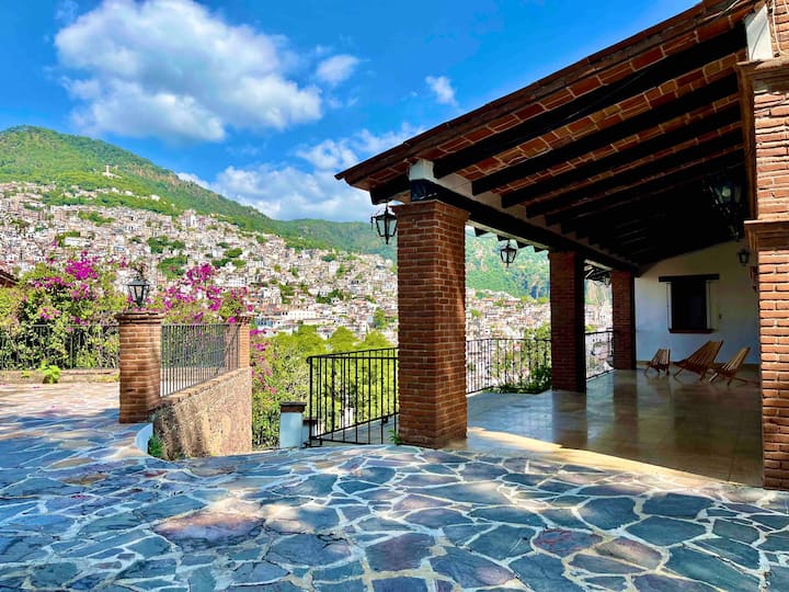 Casa Lindavista Cómoda Con Cochera A 10 Min Zocalo - Taxco