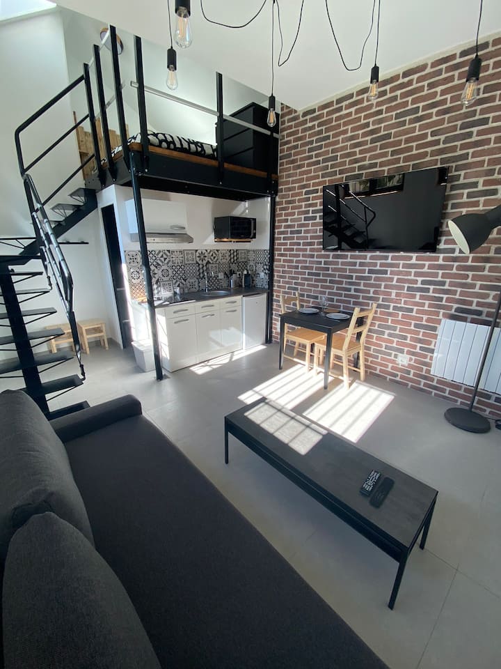 L Atelier-loft Rénové Dans Un Style Industriel - Marne
