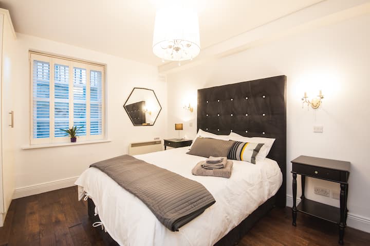 Central 1 Bedroom Condo - Dublín