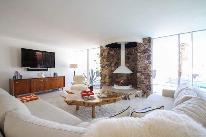 Mid-century Madmen!! - Palm Desert, CA