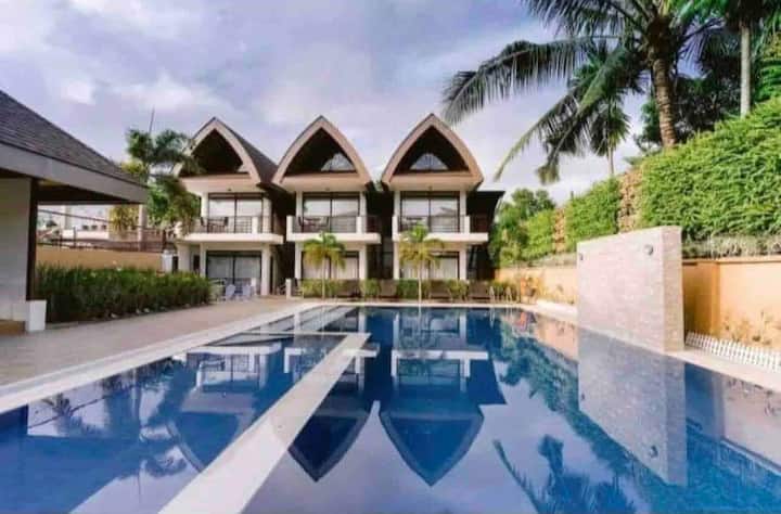 Asian Vanda Villa - 2 Villas - Puerto Princesa