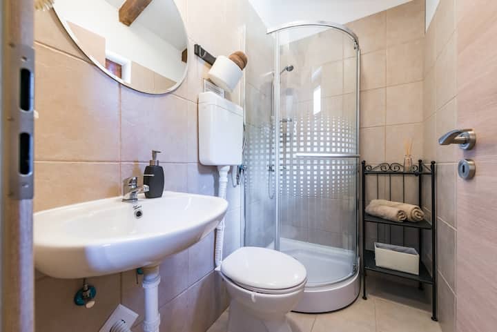 INSEL HVAR, FERIENHAUS NADJA - Airbnb