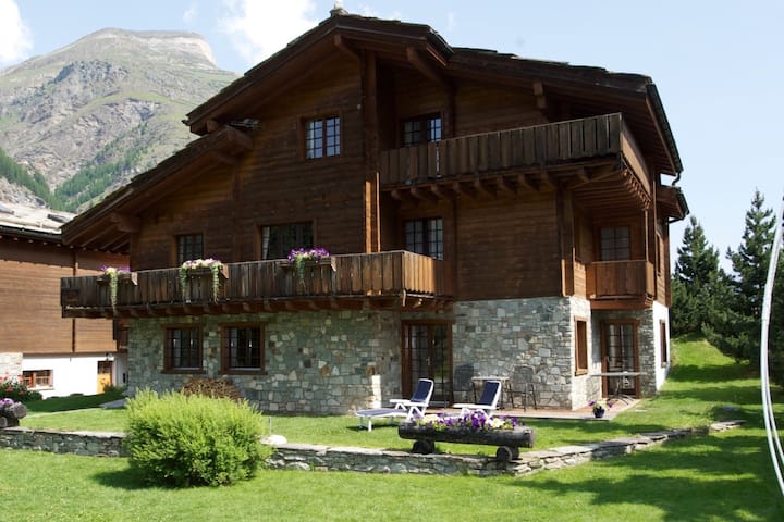 Zermatt Apartment Rentals | Cabin and Apartment Rentals | Airbnb