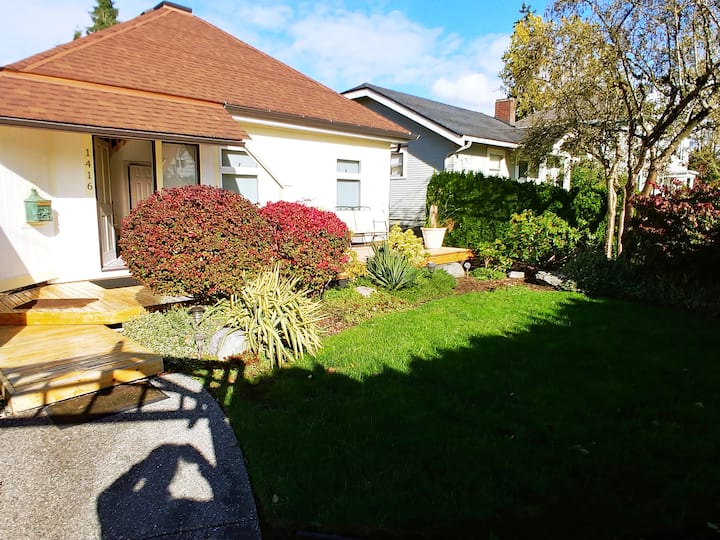 Charming Custom Home - Bellingham, WA