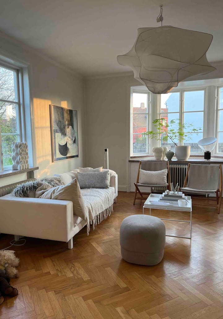 Mysigt Gästrum I Villa Dagmar - Viken