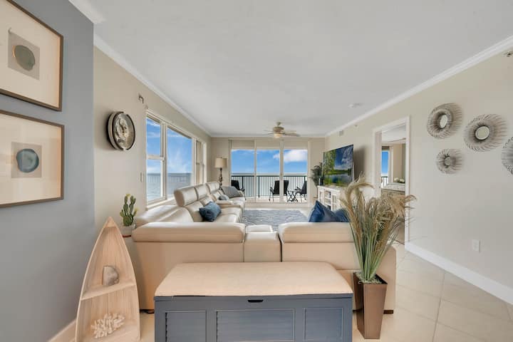 Oceanfront Penthouse ~ Professionally Designed - Daytona Beach, FL