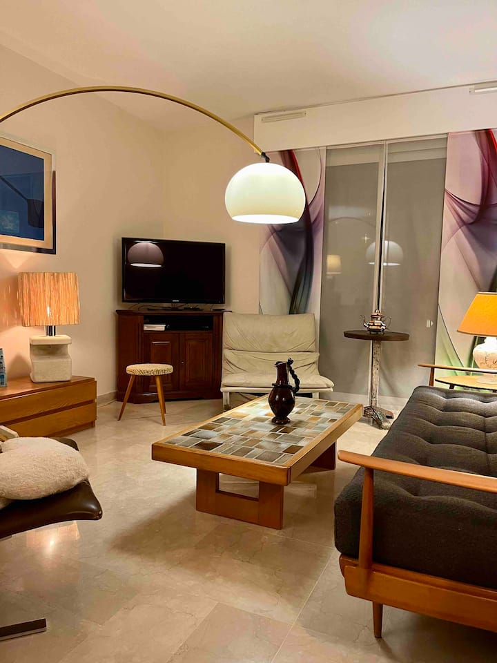 Chambre Climatisée Proche Centre De Monaco - Monaco