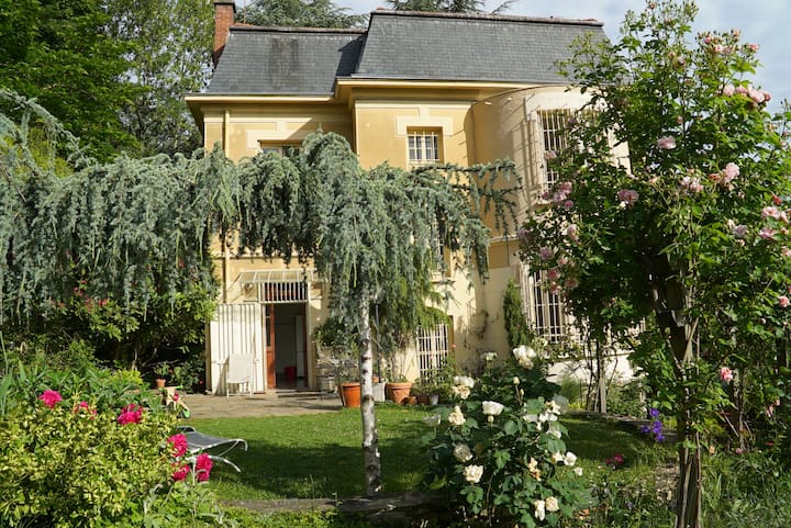Belle Maison De Maitre De 1938 - Saint-Étienne