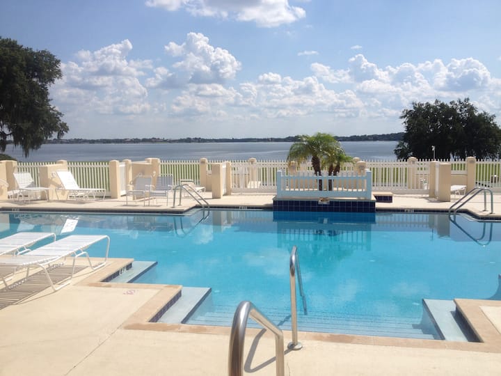 Condo With Character (1 Month Minimum Stay) - Winter Haven