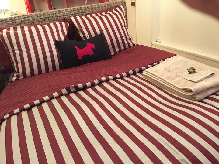 Cosy Double Room Near The Park - Paris