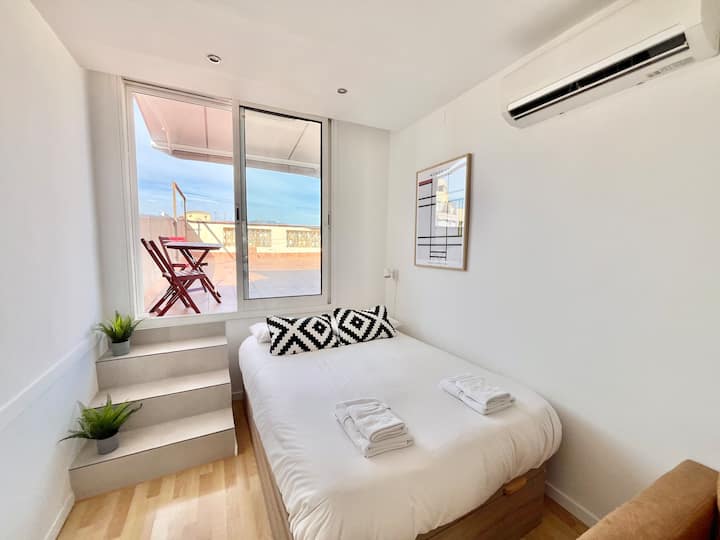 Cozy Nest With Terrace - Barcelona