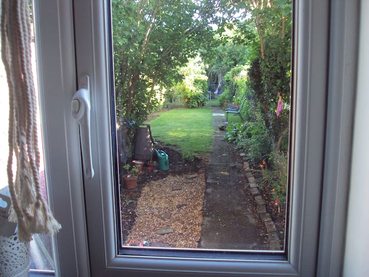 Comfortable Home, Great Location - Dún Laoghaire