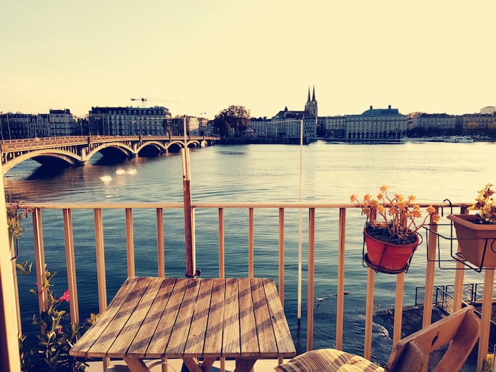 Bayonne Centre :  T3 100 M², Vue Sur L'adour - Tarnos