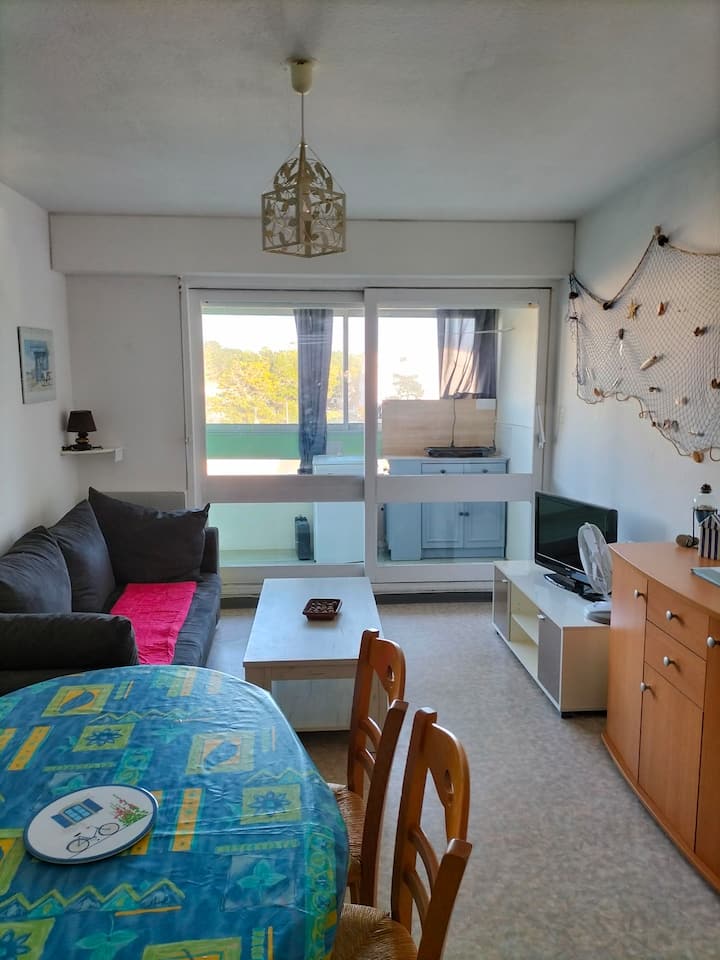 Appartement Situé Au Premier - Saint-Hilaire-de-Riez
