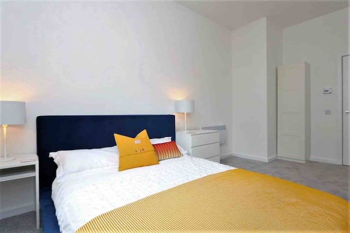 Very Central 2 Bedroom 2 Bathroom Apartment G1 - Glasgow