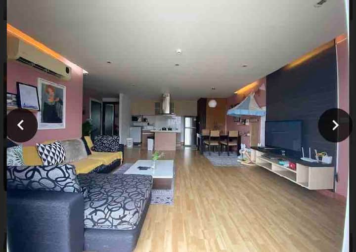 P Residence Thonglor 23 ,2 Bedroom Apartmemt - Bangkok
