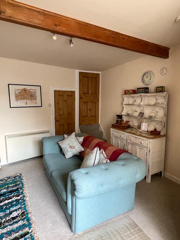 No.18 - Tiny, Quirky Cottage In Holmfirth. - Holmfirth