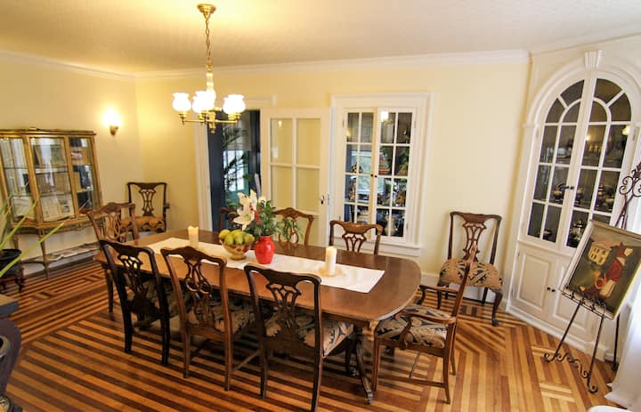 The Laurentide Inn 1880 Room - Penn Yan, NY