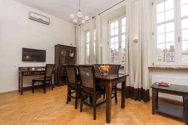Patio Apartments - ŚW. Ducha V - Old Town - Gdańsk