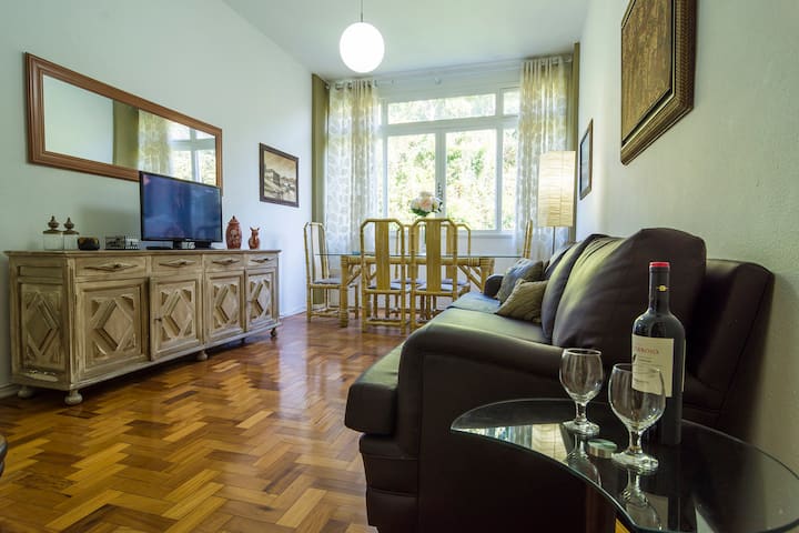 Flat 1008 > Centro Histórico, Rua 16 De Março - Petrópolis
