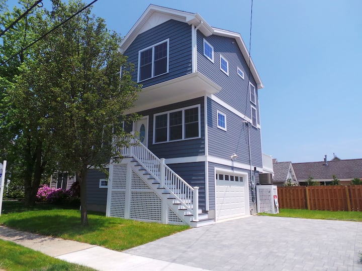 Beautiful And Modern Raised Beach House! - Allaire State Park, Wall Township