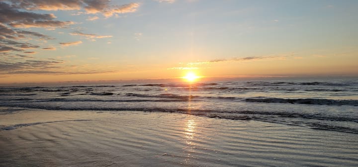 Club Conley Condo
3 Bedroom ~ Walk To Beach/boards - Wildwood