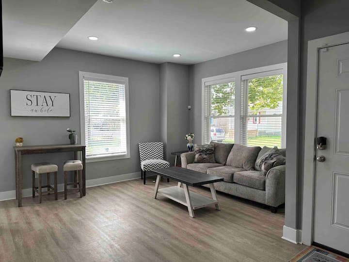 Downtown, 3 Br, 2 Ba, Garage, Fenced Backyard - Ohio (State)