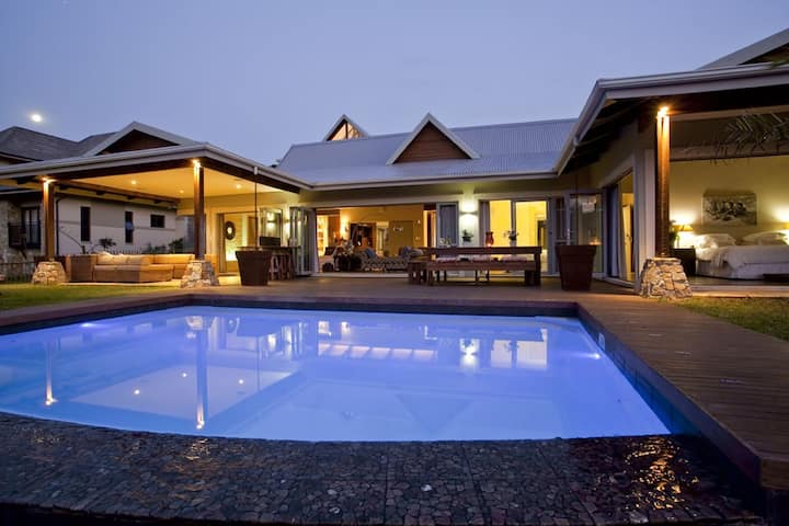 Dream Home On Simbithi Golf Estate & Granny Flat - Dolphin Coast