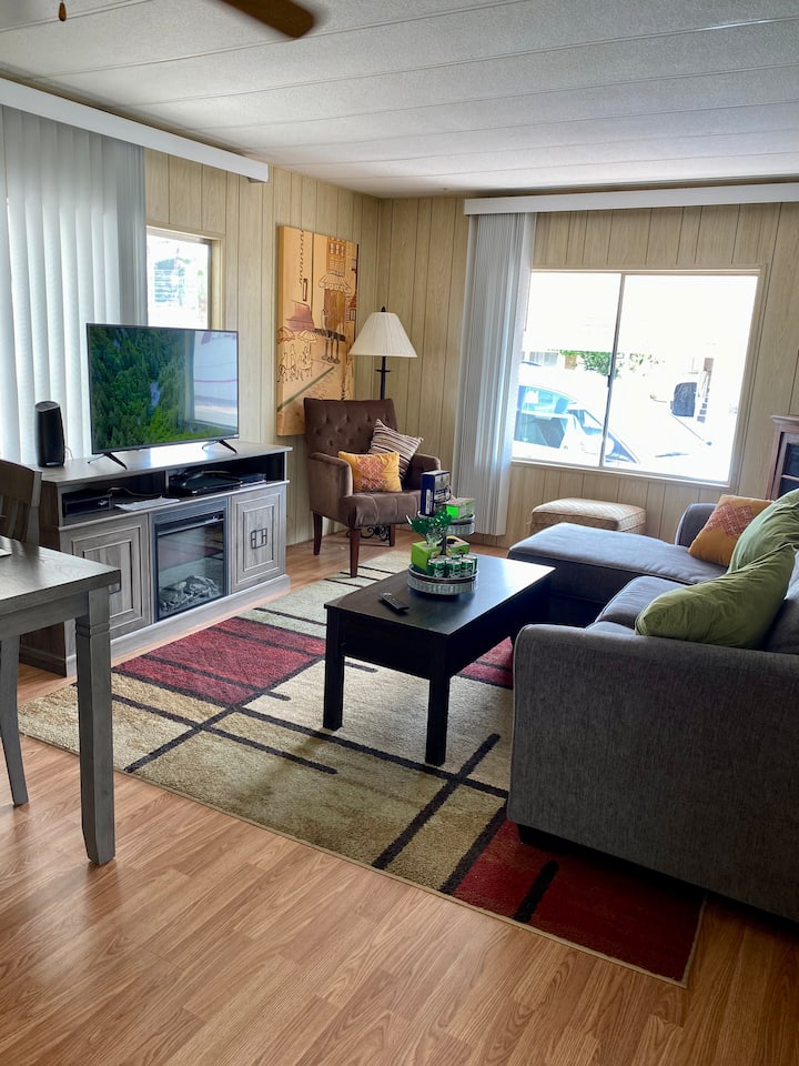 *Avocado Green 55+ - Yuma, AZ