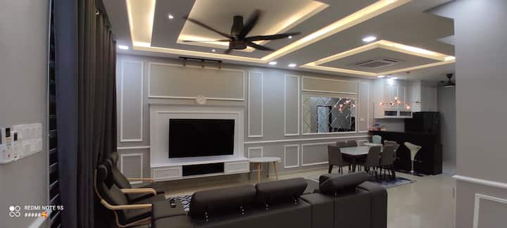 Casa Impiana Homestay - Kulai