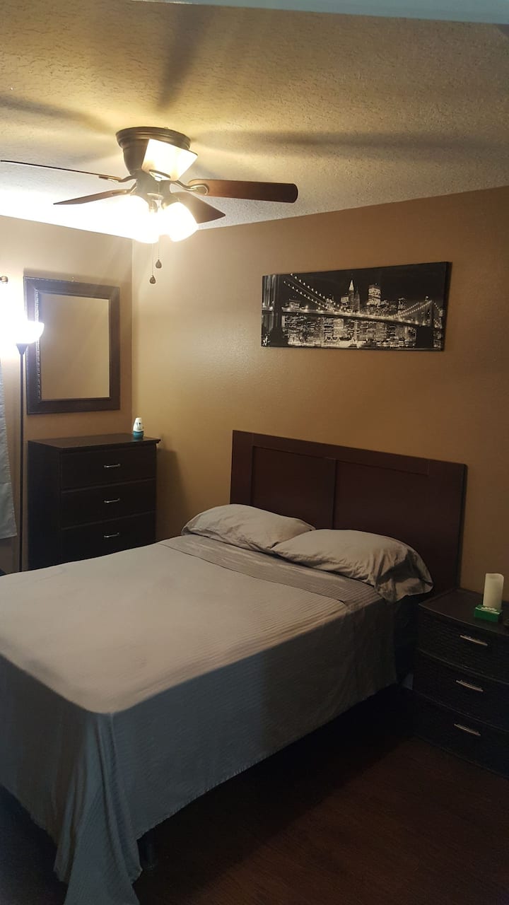 Chez Samuel - Jacksonville, FL