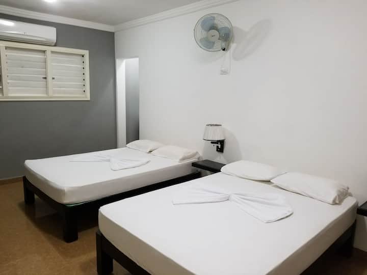 Casa Yosbiel 3 Hab Y Se Organiza Tour A Caballo - Vinales