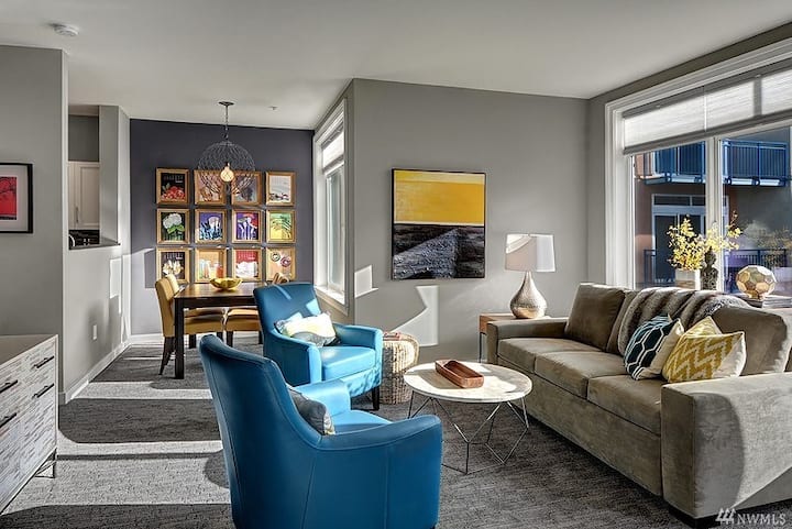 Dt Designer's 2br Condo Parking, Tub, Pool - 99 Wa - Seattle, WA