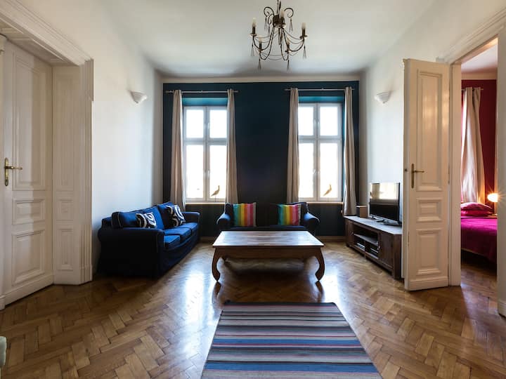 140m, 3 Bdr, 2 Bth Family Apartment - Krakow