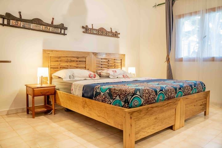Chambre Privée - Lit Double - La Casa Mama - Dakar