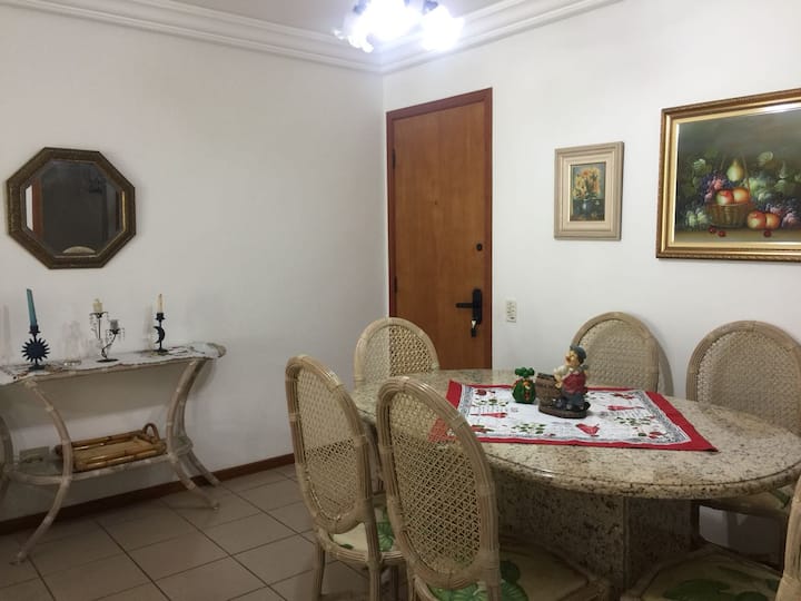 Caiobá-beira-mar, 2 Piscinas, Wi-fi, Salão  Jogos - Matinhos