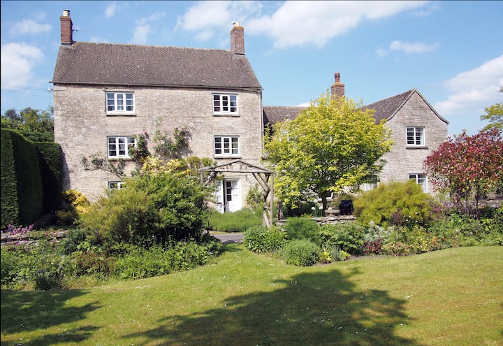 Church Hanborough Vacation Rentals & Homes - England, United Kingdom ...