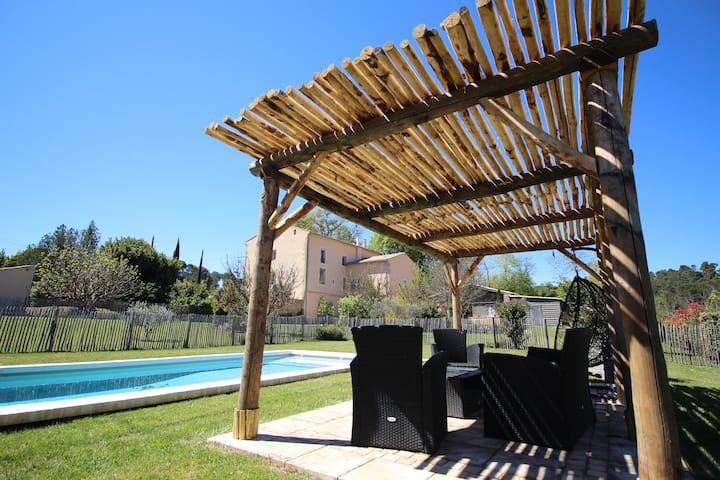 Maison 5* Avec Piscine Aix /Luberon - Rognes