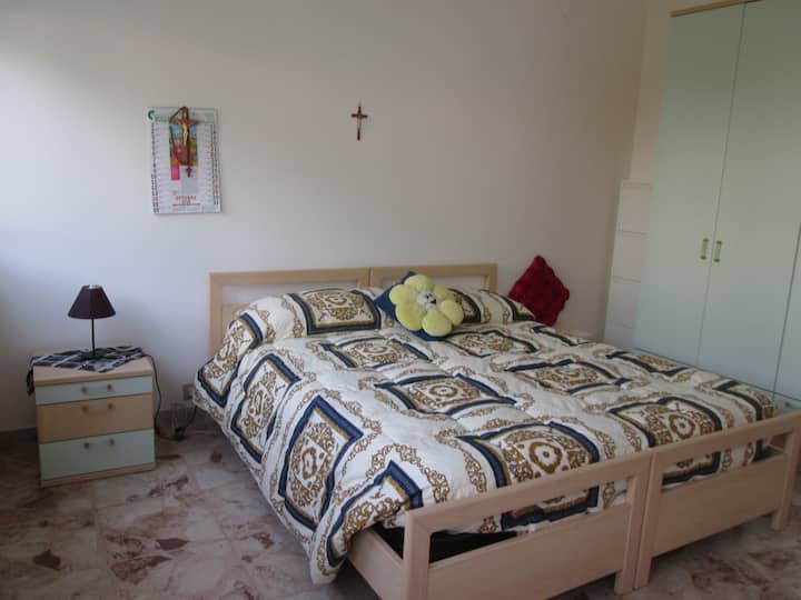 Camera Matrimoniale A Pochi Metri A18 - Messina