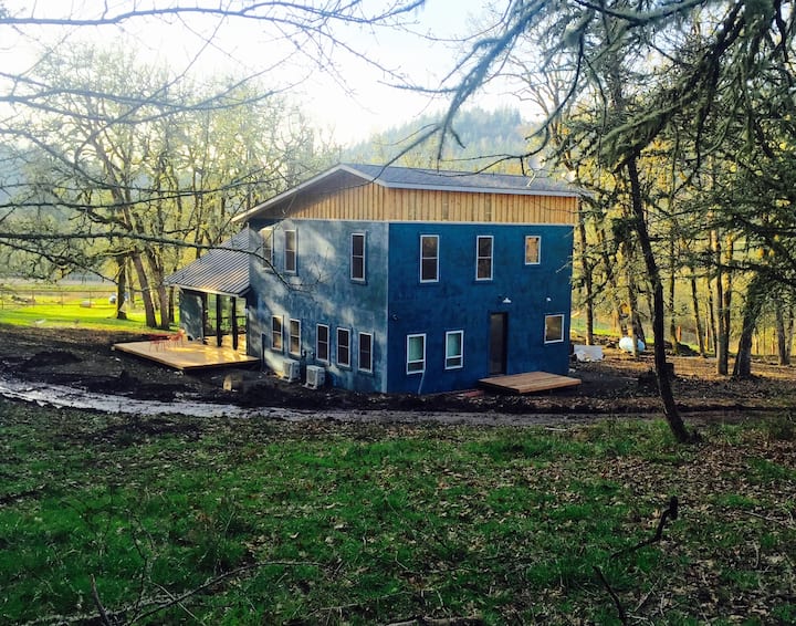 Oakdale Ranch - Eugene, OR