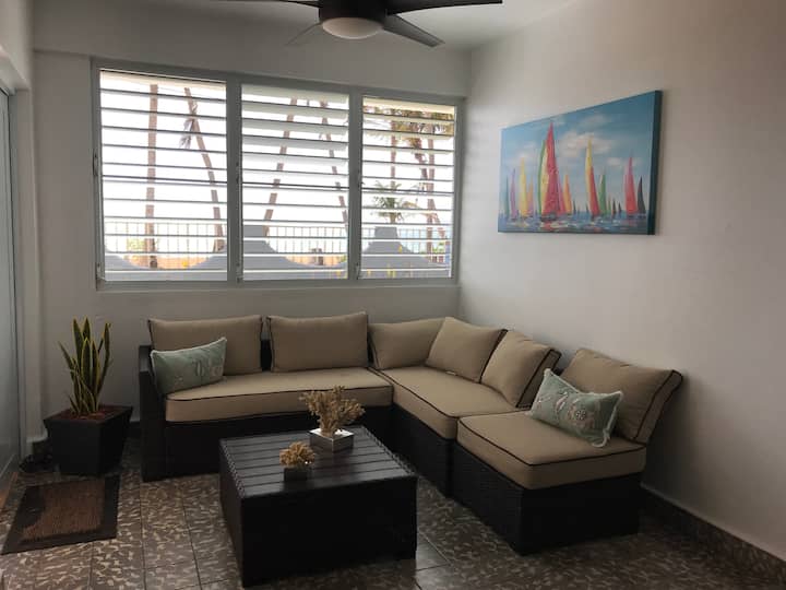 Isamarina - Breathtaking Beachfront Apartment - Luquillo