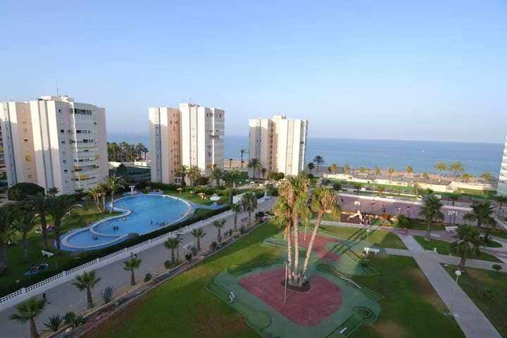 Apto. En Complejo Residencial En Urbanova - Alicante Airport (ALC)