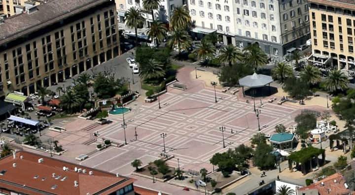 Place Du Diamant, Centre Ville - Porticcio