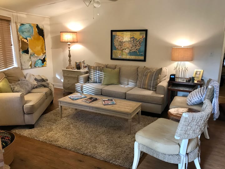 "The Hut" Family Game Day Cottage/ 0.25 To Campus - Oxford, MS